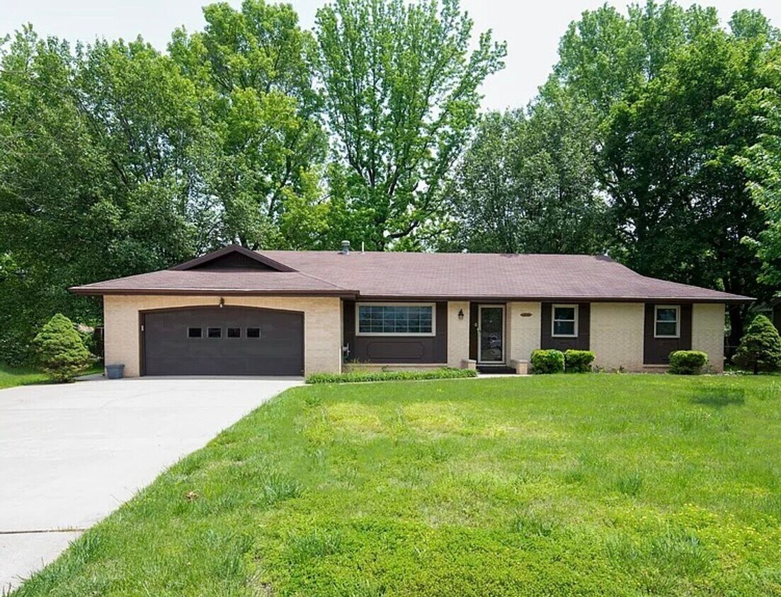 326 S Hemlock Ave, Springfield, MO 65802 - House Rental in Springfield ...