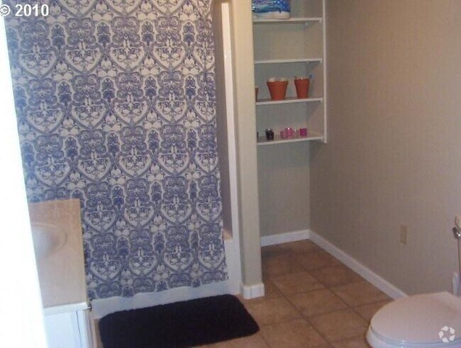 Apartments For Rent in Wilbur, OR with Hardwood Floors - 2 Rentals ...