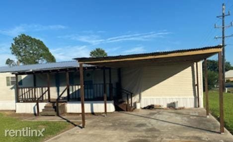 873 Landry St, Breaux Bridge, LA 70517 - House Rental in Breaux Bridge ...