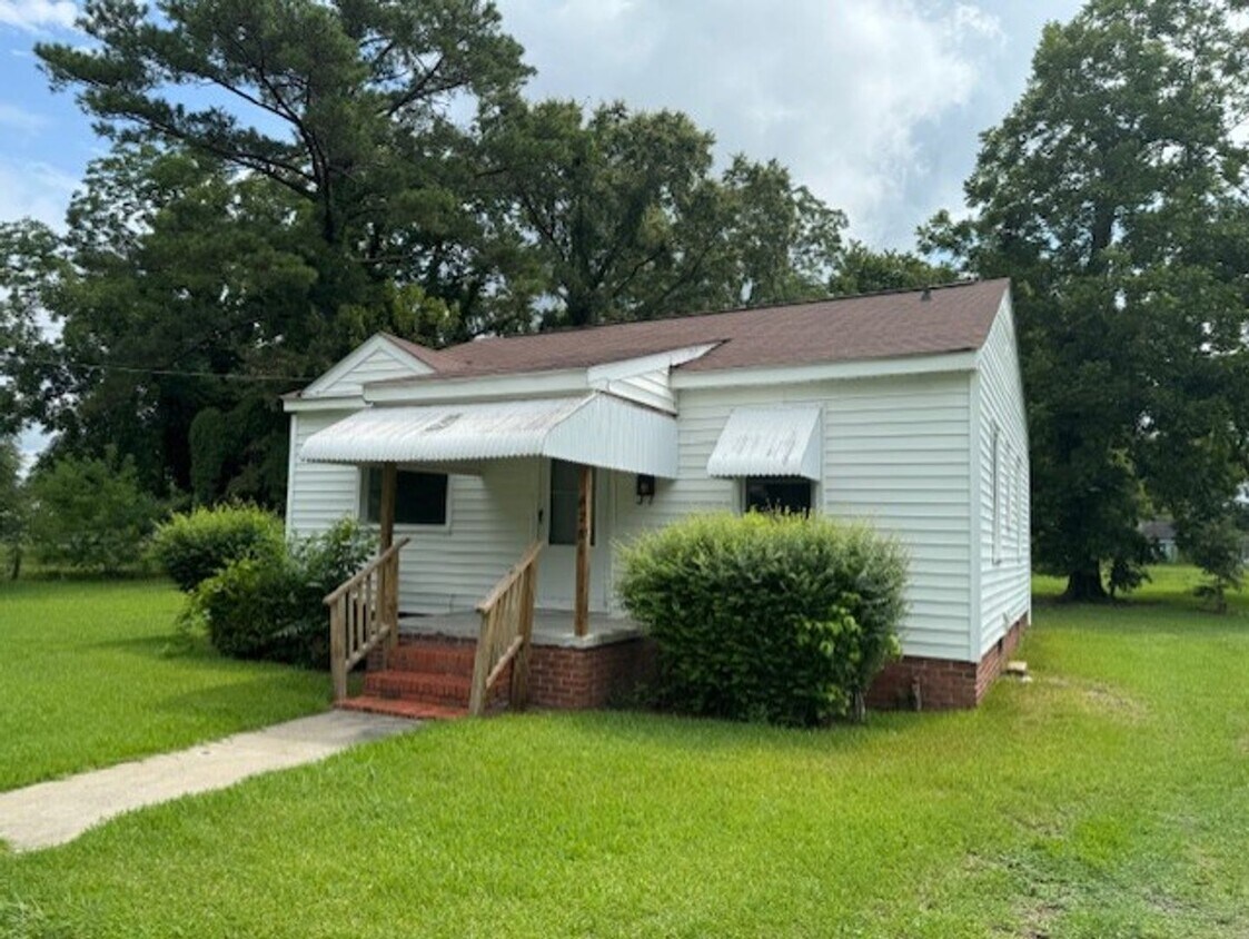 4281 M.L.K. Jr St, Ayden, NC 28513 - House Rental in Ayden, NC ...