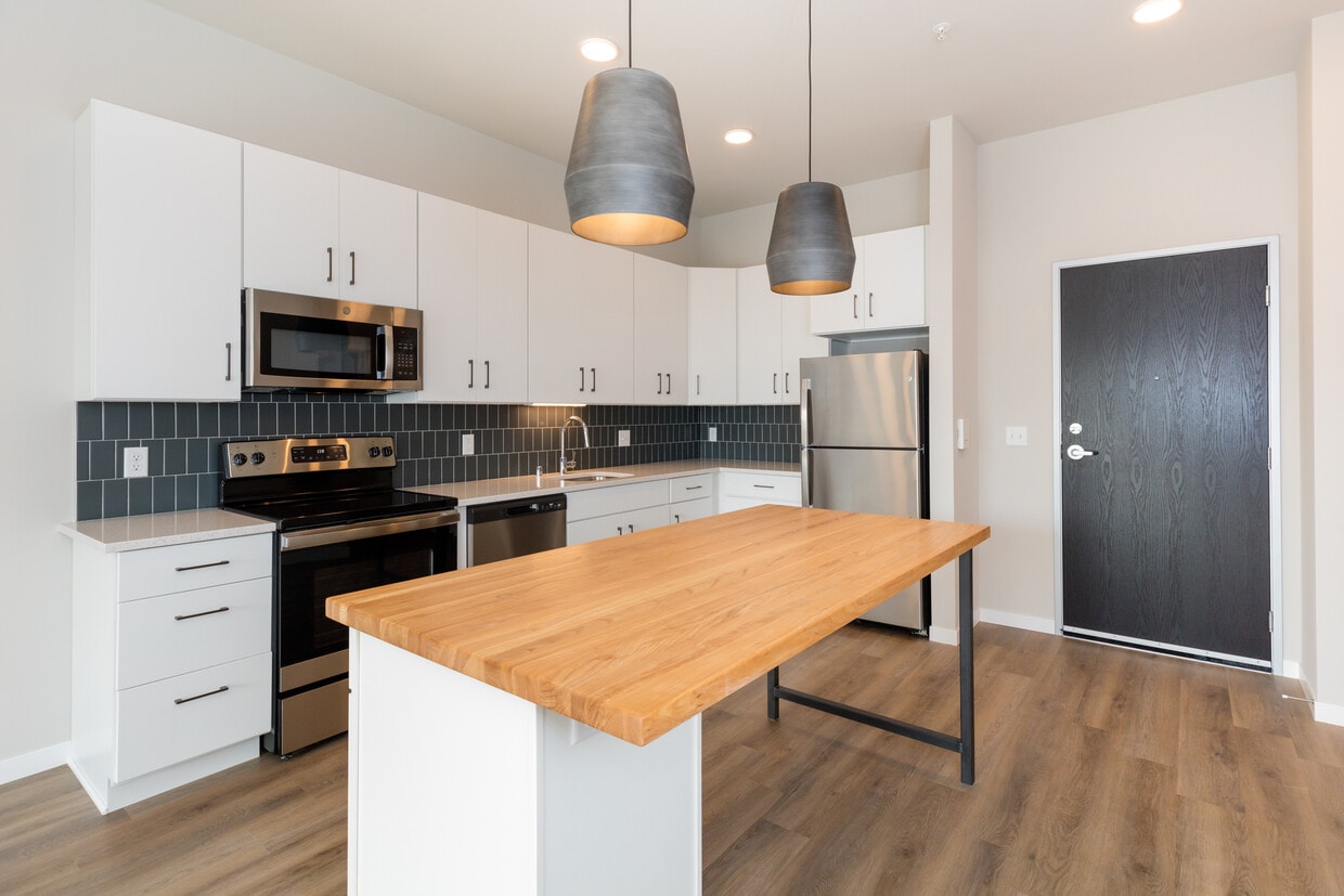 The Post - 131 E Lakeside St Madison, WI 53715 | Apartments.com