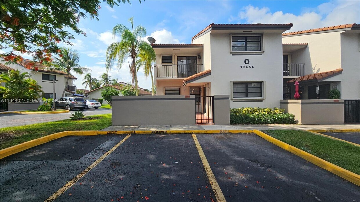 13454 SW 62nd St, Miami, FL 33183 - Townhome Rentals in Miami FL ...