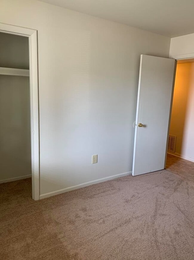 Lantern Ridge Apartments Apartments - Blacksburg, VA | Apartments.com