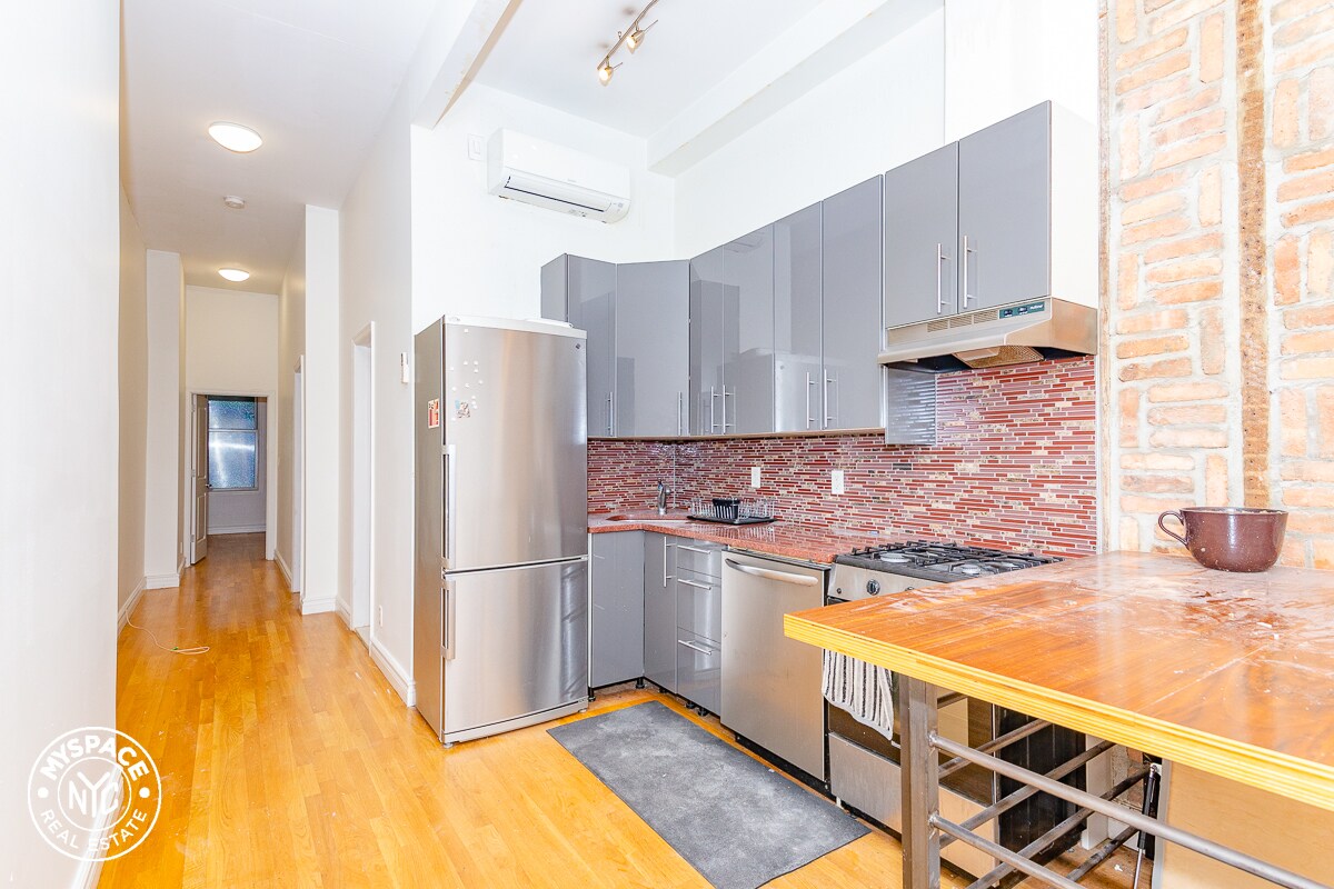 153 Wilson Ave Unit 3R, Brooklyn, NY 11237 | Apartments.com