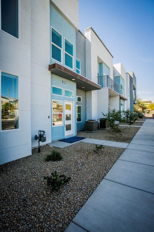 Townes at Peace Way - 10136 Serenity Star Way Las Vegas, NV ...