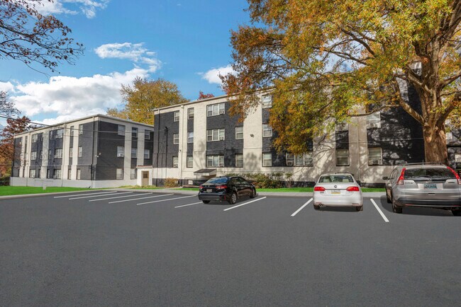 Courtyard Park Apartments - Apartments in Hyattsville, MD | Apartments.com