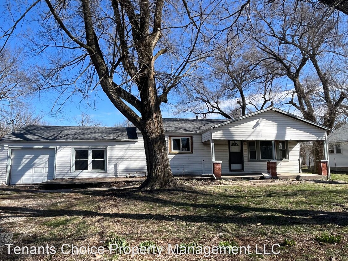 1320 N Warren Ave, Springfield, MO 65802 - House Rental in Springfield ...