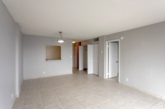 Boardwalk At Inverrary Apartments - Sunrise, FL | Apartments.com