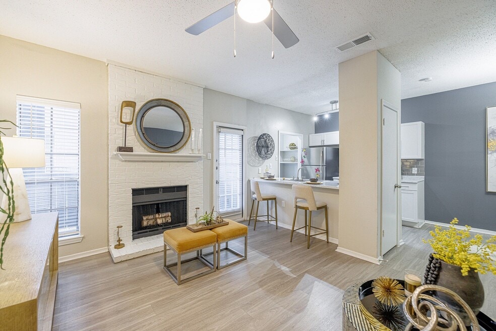Short Term Apartments For Rent in Dallas TX | Apartments.com