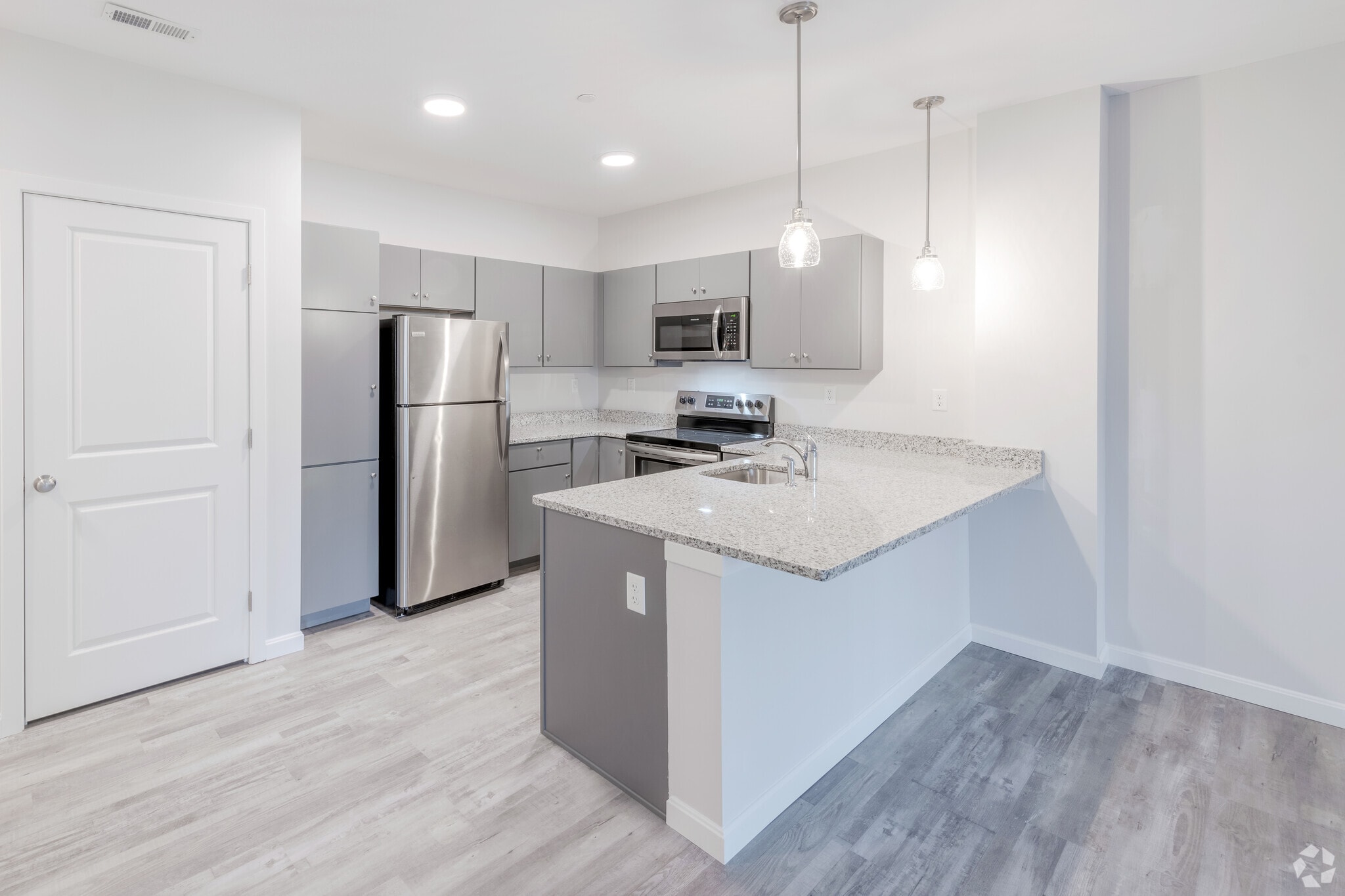 21 East - 21 East St North Attleboro, MA 02760 | Apartments.com