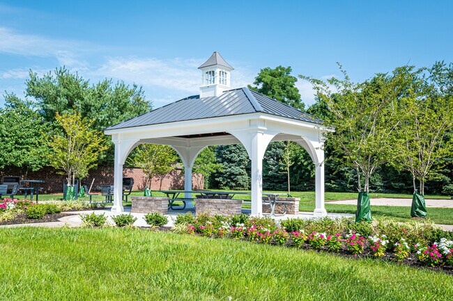 Pleasant View Gardens Apartments - Piscataway, NJ | Apartments.com