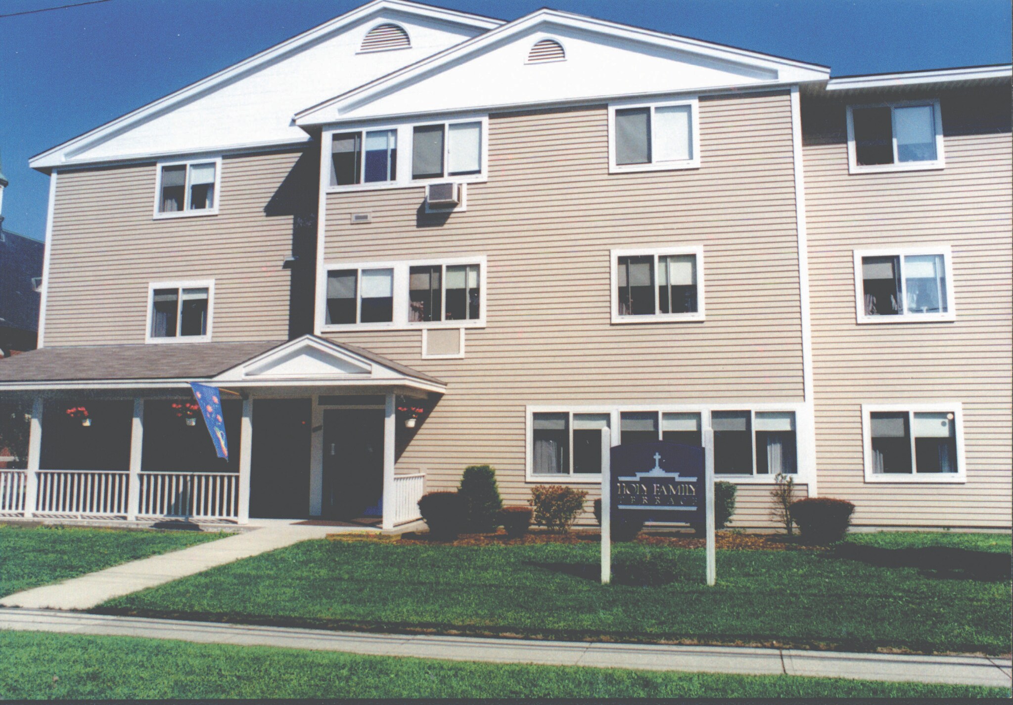 611 State Rd Unit 305, North Adams, MA 01247 - 611 State Rd North Adams ...