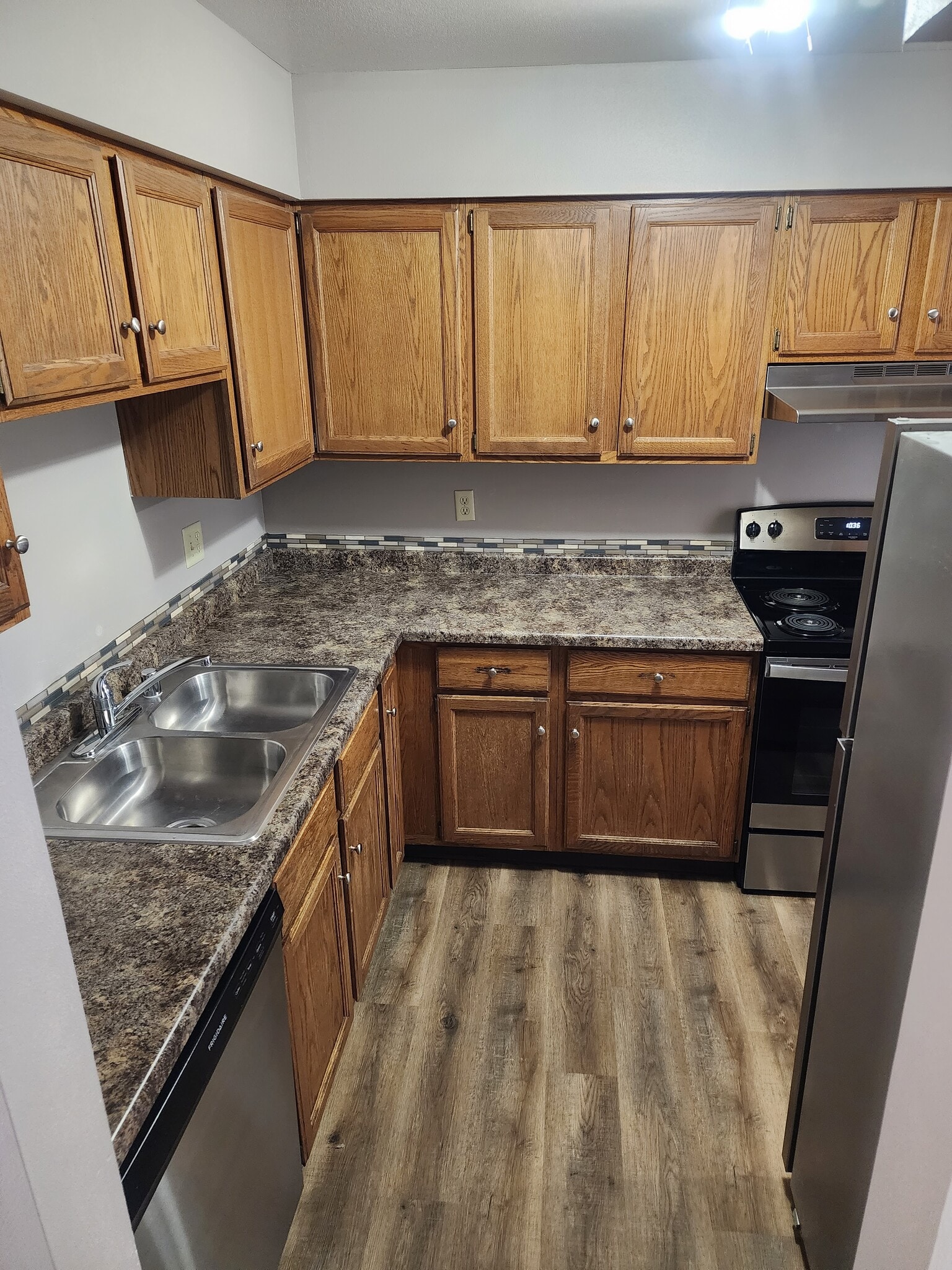 Heather Downs Apartments - 1815 Brittany Pl Madison, WI 53711 ...