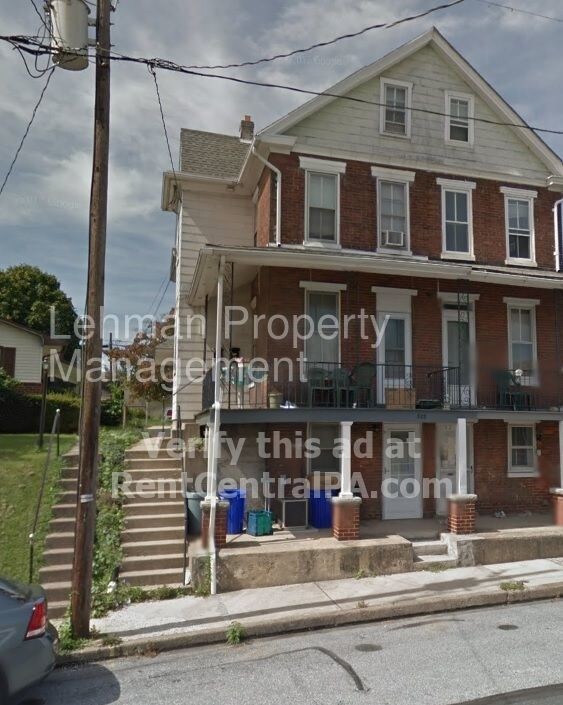 528 Market St Unit 2, New Cumberland, PA 17070 - Room for Rent in New ...