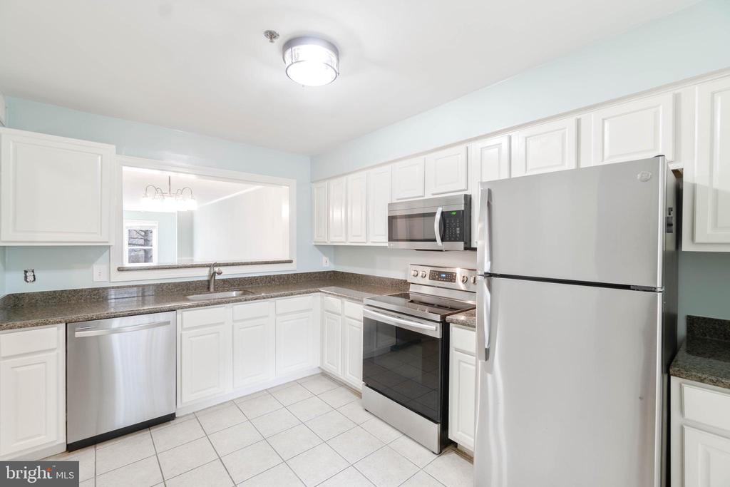 10248 Appalachian Cir Unit 1-B2, Oakton, VA 22124 - Room for Rent in ...