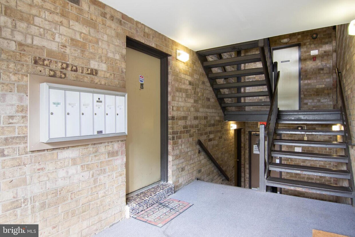 10596 Twin Rivers Rd Unit C-2, Columbia, MD 21044 - Condo for Rent in ...