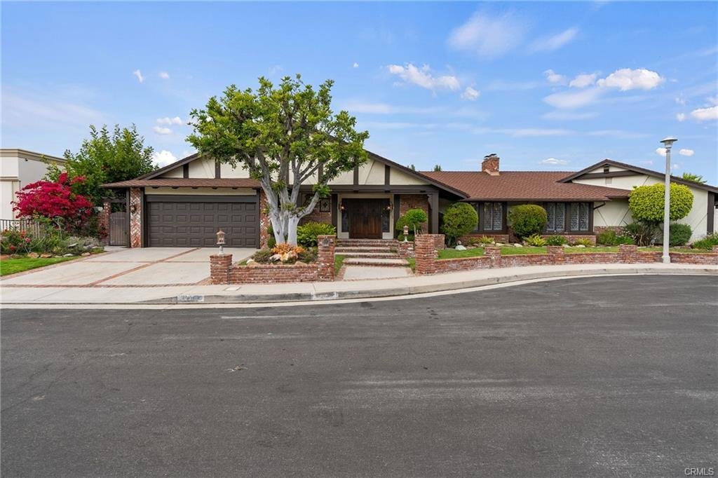 3906 Lake Vista Ct, Los Angeles, CA 91316 - House Rental in Los Angeles ...