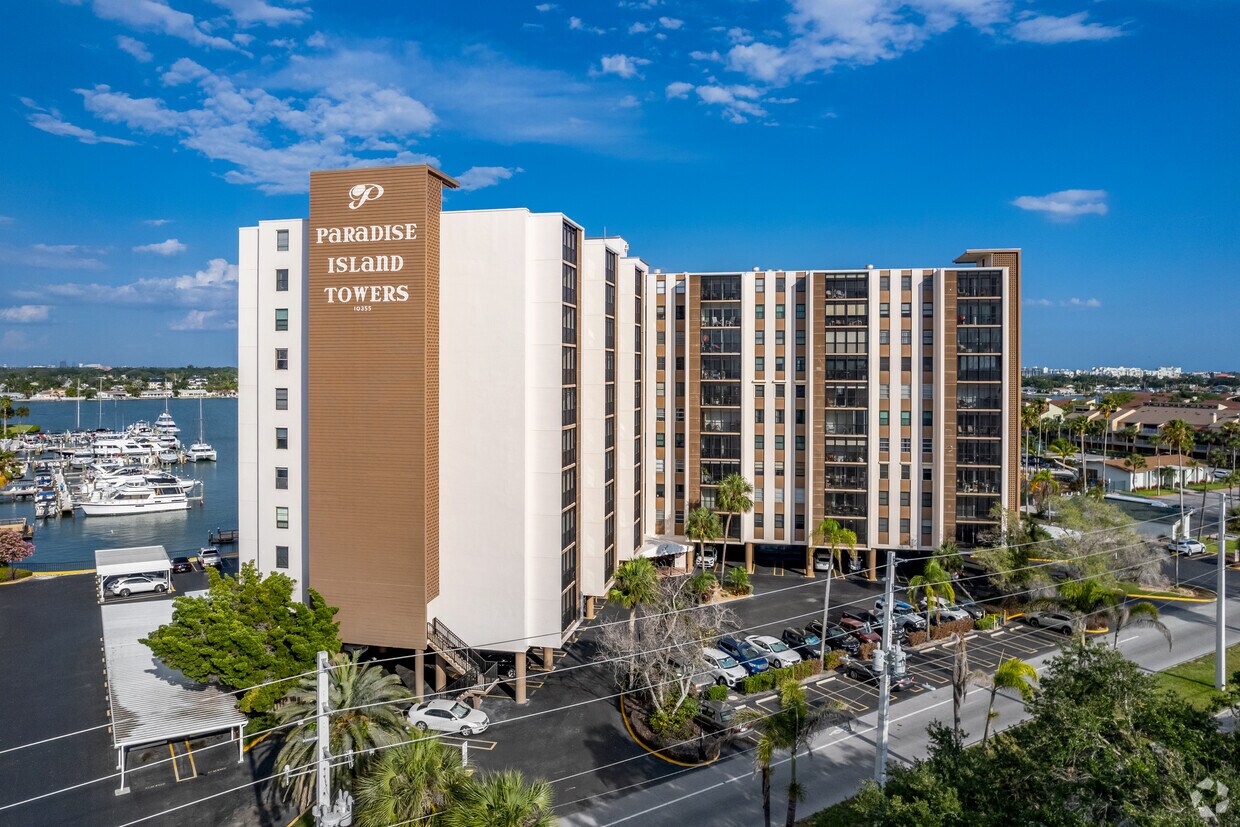 Paradise Island Towers - 1 Units Available for Rent | Treasure Island ...