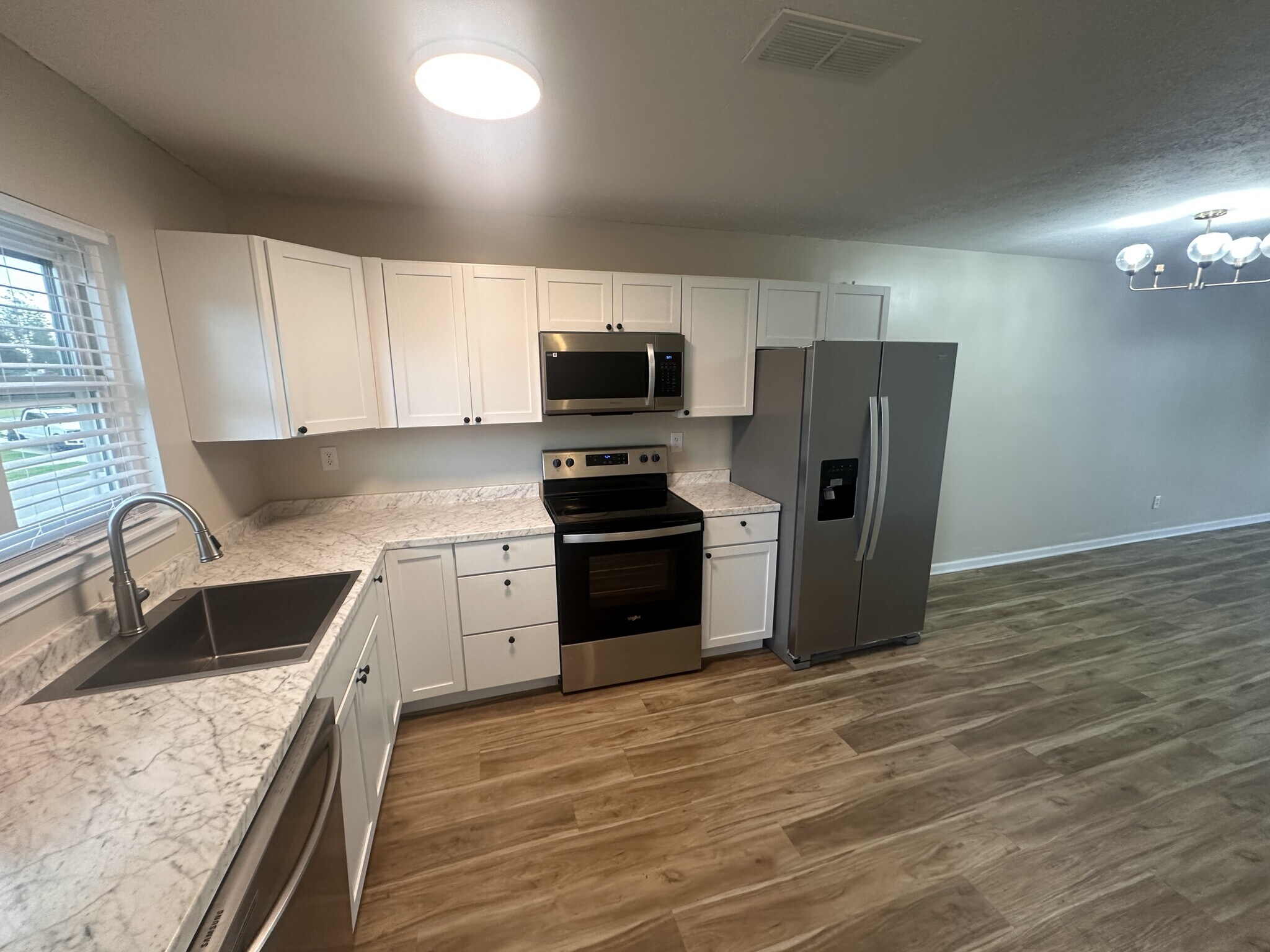 1309A Farmingdale Dr, Elizabethtown, KY 42701 - House Rental in ...
