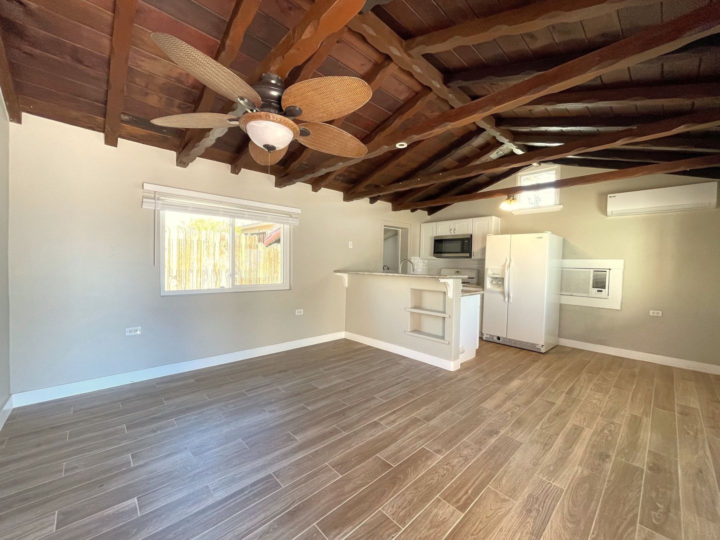 66338 7th St Unit A, Desert Hot Springs, CA 92240 - Room for Rent in ...