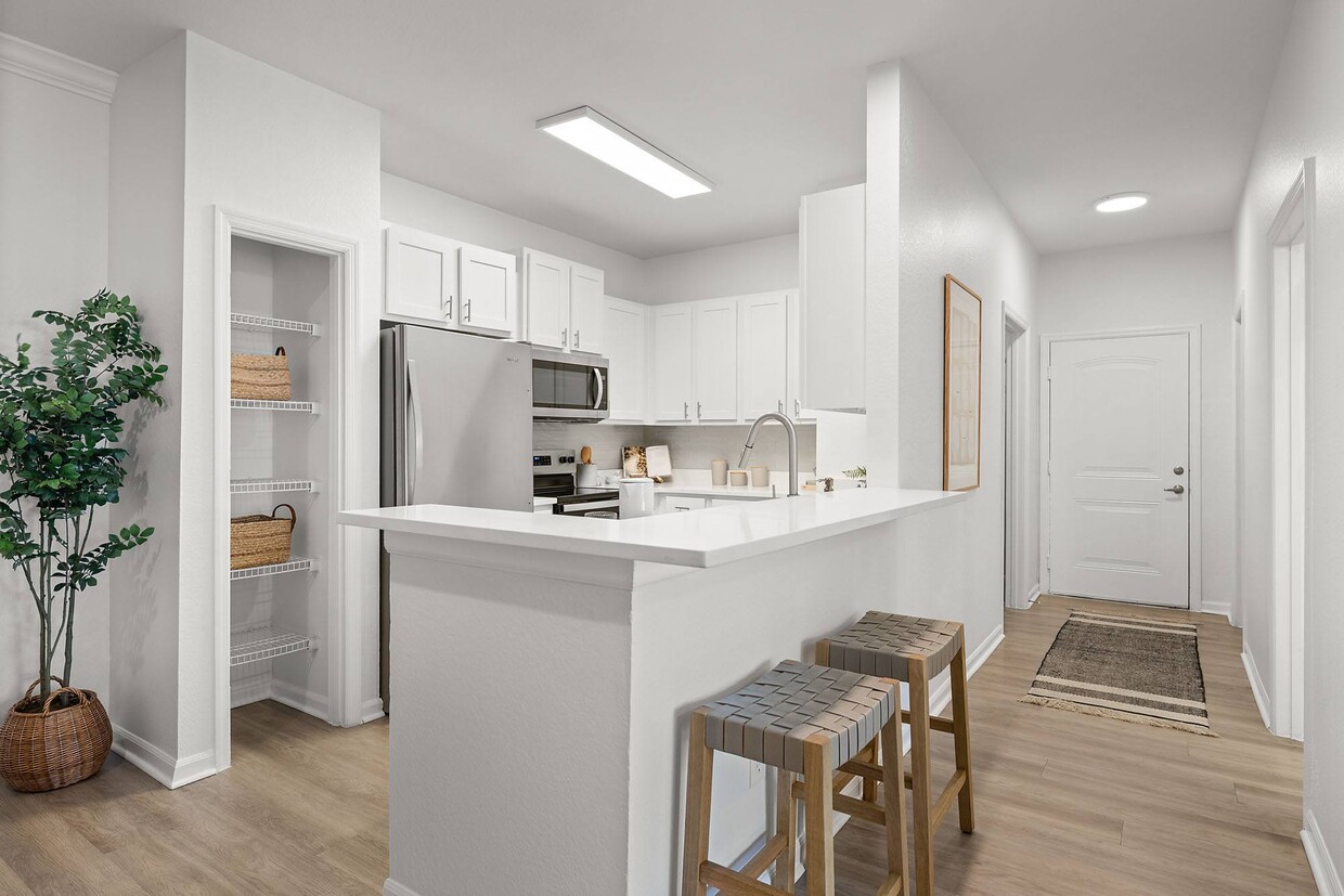 Bell Avalon Park - 525 Loyola Cir Orlando, FL 32828 | Apartments.com