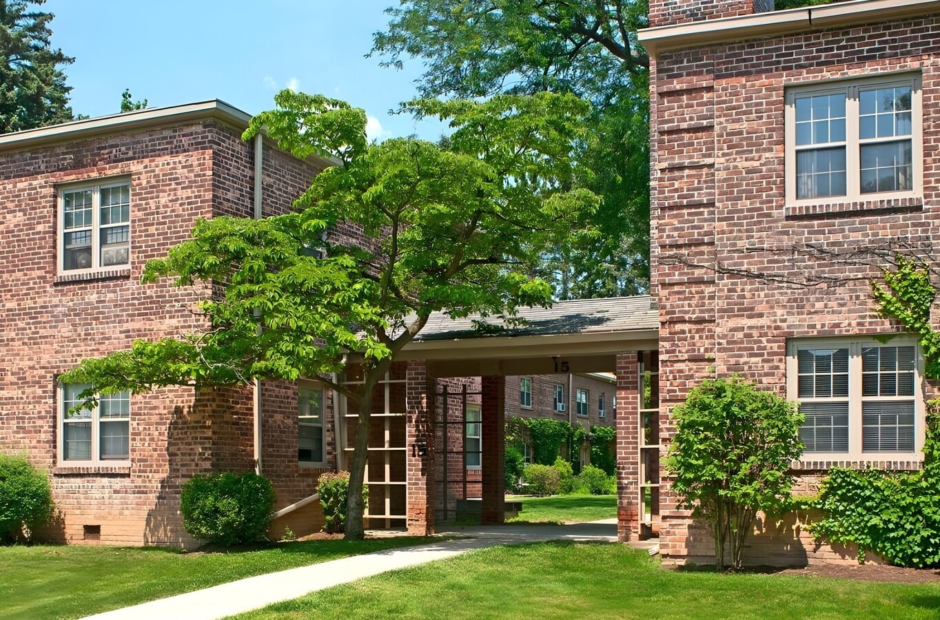 Stonehenge - 9 Circle Ln Albany, NY 12203 | Apartments.com