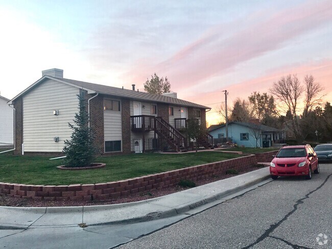 Buffalo Ridge Estates Apartments for Rent with Hardwood Floors ...