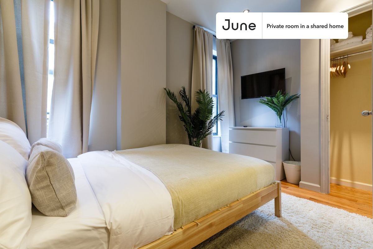 15 W 107th St Unit A, New York, NY 10025 | Apartments.com