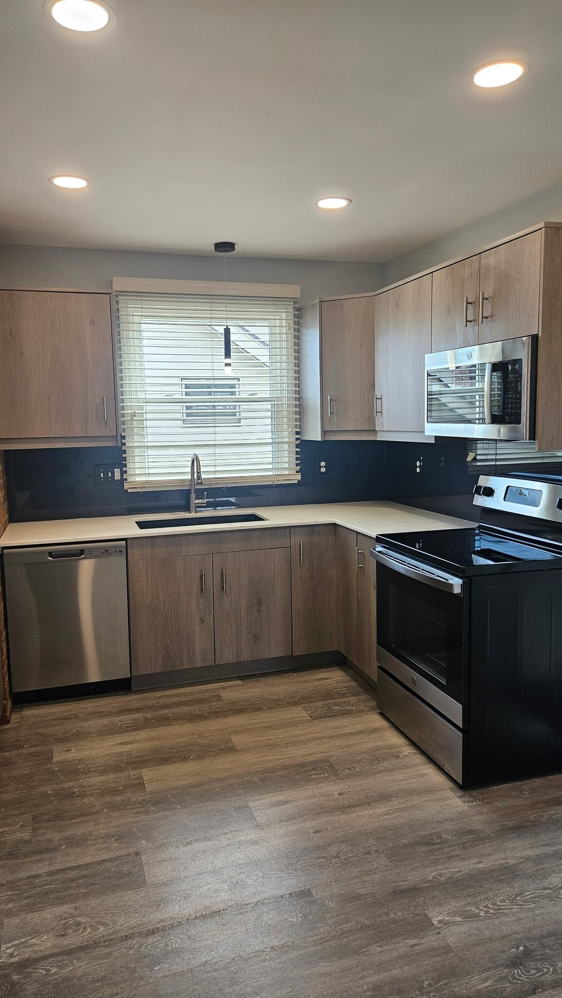 5220 W 52nd St Unit up, Parma, OH 44134 | Apartments.com
