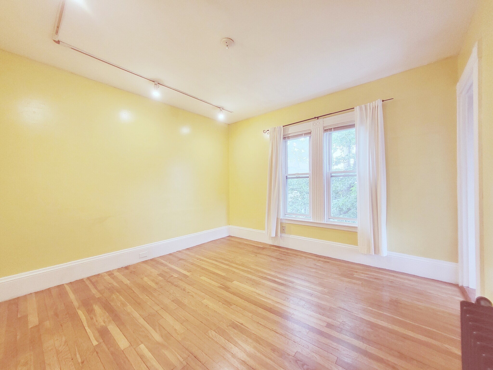 23 Grampian Way, Boston, MA 02125 - House Rental in Boston, MA ...