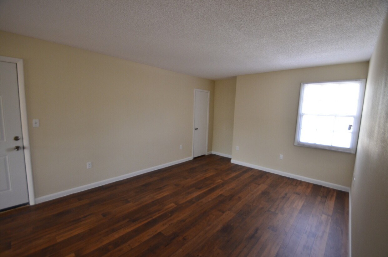 2757 LB McLeod Rd, Unit C, Orlando, FL 32805 - Condo for Rent in Orlando, FL | Apartments.com