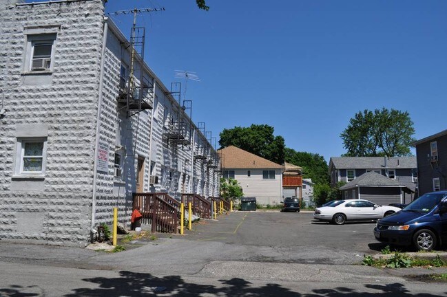 50-56 West St Spring Valley, NY 10977 Rentals - Spring Valley, NY ...