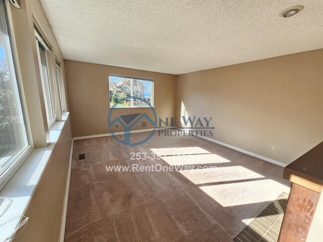 3631 Soundview Dr W, University Place, WA 98466 - House Rental in ...