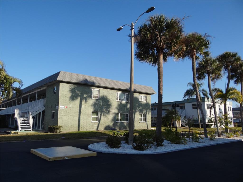 5357 81st St N Unit 14, Saint Petersburg, FL 33709 - Condo for Rent in ...