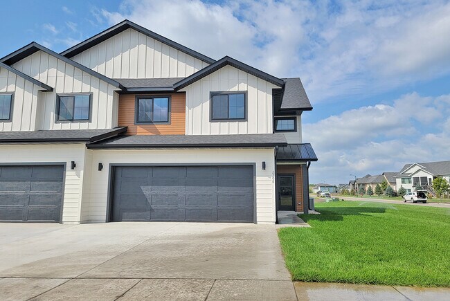 Apartments for Rent with a Living Room in Nunda SD