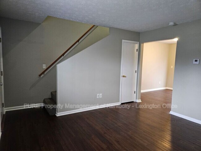 209 Landings Dr Unit 3, Frankfort, KY 40601 - Condo for Rent in ...