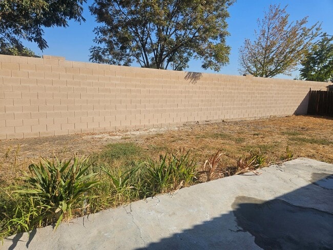 16172 W Botelho Ave, Kerman, CA 93630 - House Rental in Kerman, CA ...