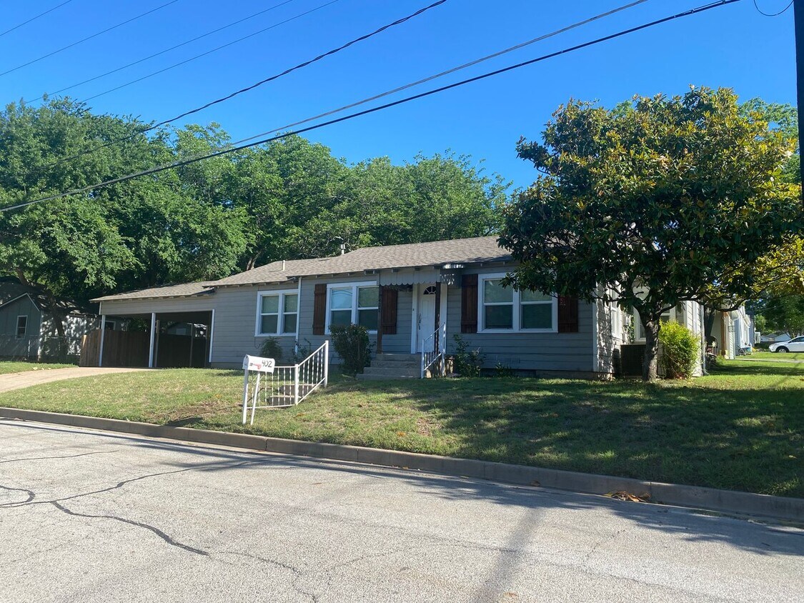 402 McCarty St, Weatherford, TX 76086 - House Rental in Weatherford, TX ...