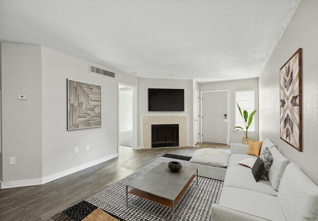 Lenox Cove | NEWLY-RENOVATED APARTMENTS - Apartments in Jacksonville ... Lenox Cove | NEWLY-RENOVATED APARTMENTS - Apartments in Jacksonville ...