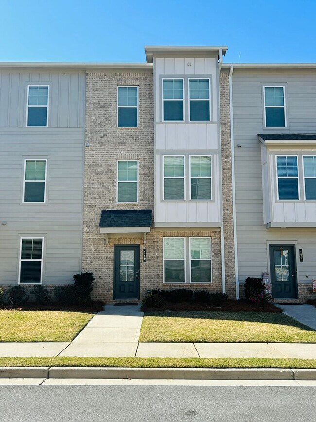 140 Reese St, Fayetteville, GA 30214 - Townhome Rentals in Fayetteville ...