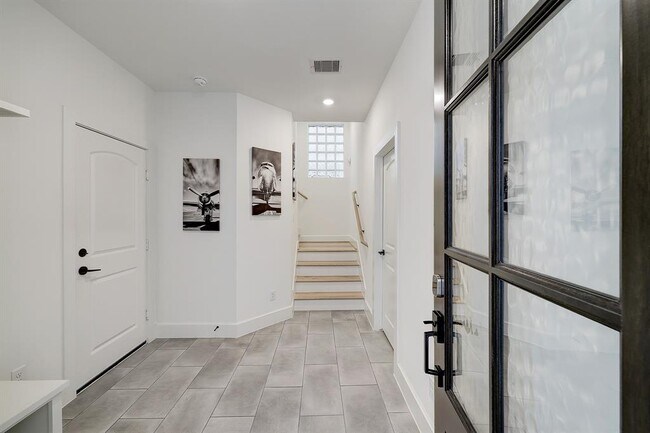 2015 Lou Ellen Ln, Houston, TX 77018 - House Rental in Houston, TX ...