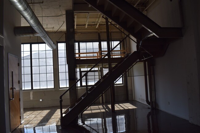 Wheeler Lofts - 1035 Sanders St Indianapolis, IN | Apartments.com