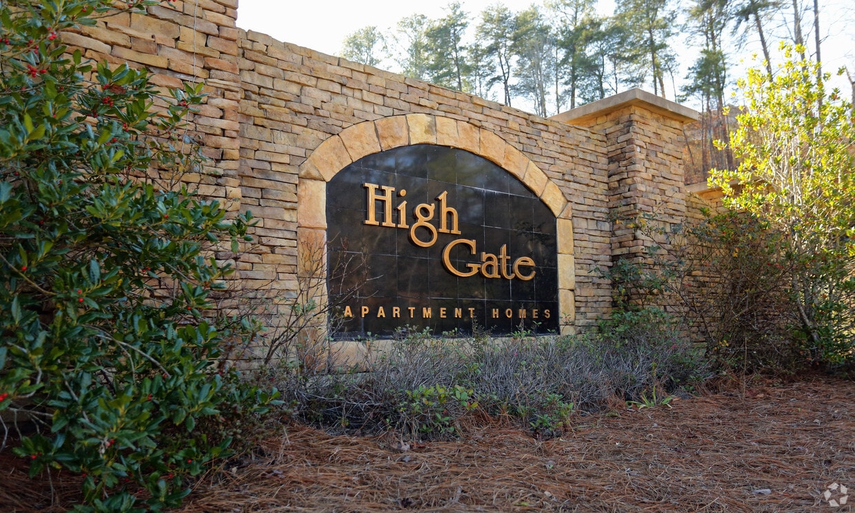 High Gate - 2300 Chapel Ridge Dr Gardendale, AL 35071 | Apartments.com