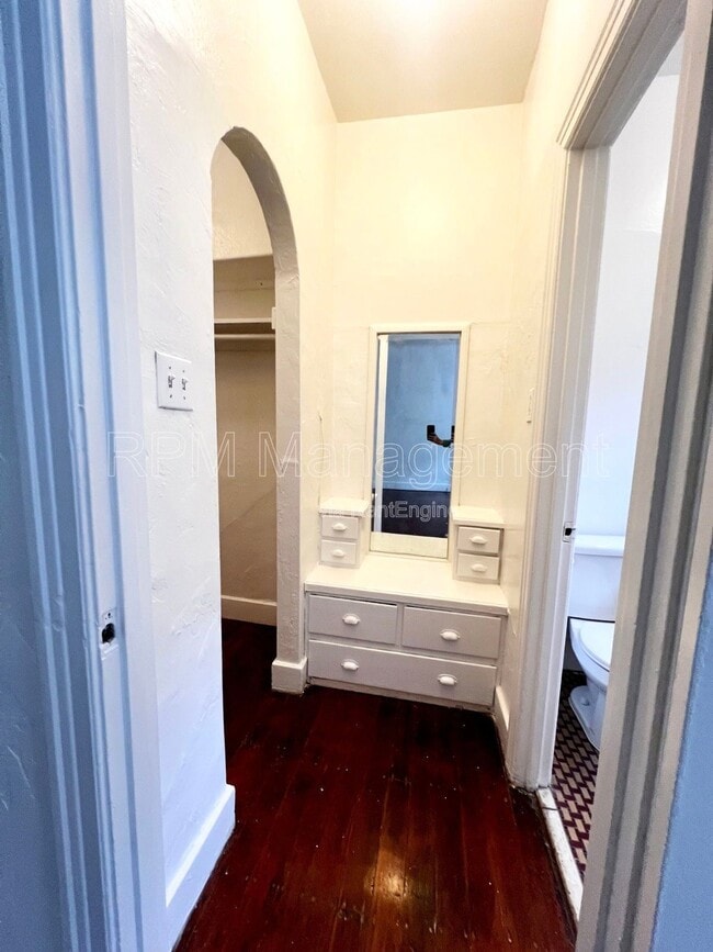 1740 Winona Blvd Unit 107, Los Angeles, CA 90027 - Room for Rent in Los ...