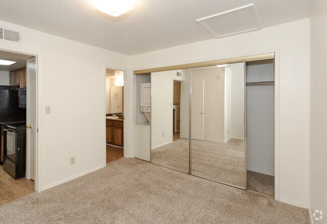 Northpointe Village Apartments - Albuquerque, NM | Apartments.com