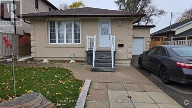 Rexdale-Kipling 2 Chambre Maisons a louer in Toronto ON - 1 Maisons ...