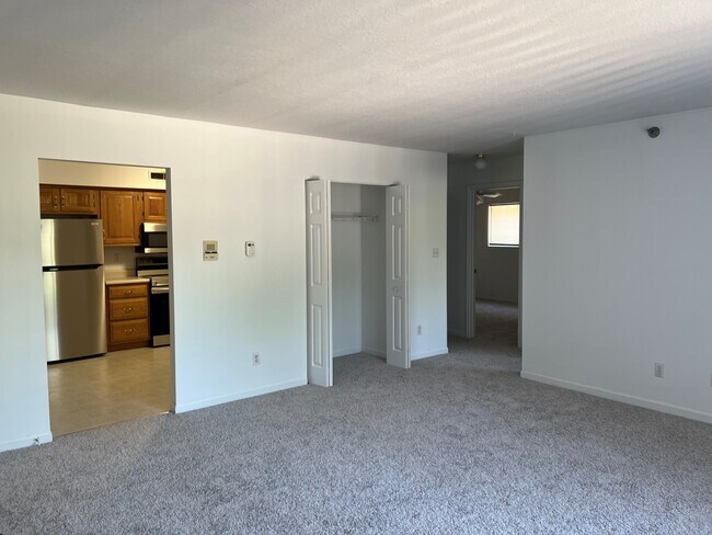 2474 N Florian - Apartments in Decatur, IL | Apartments.com