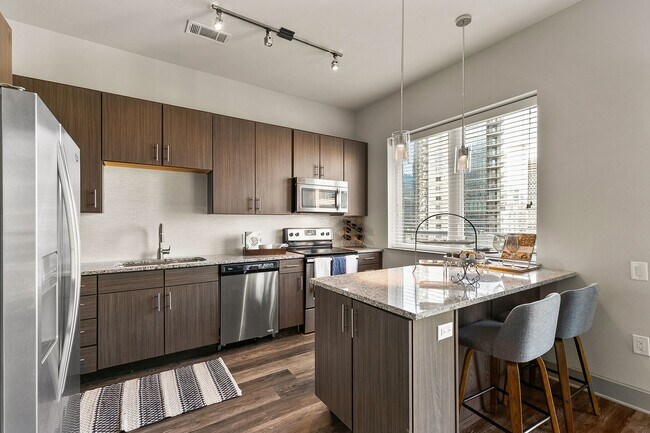 Miro Apartments - Dallas, TX | Apartments.com