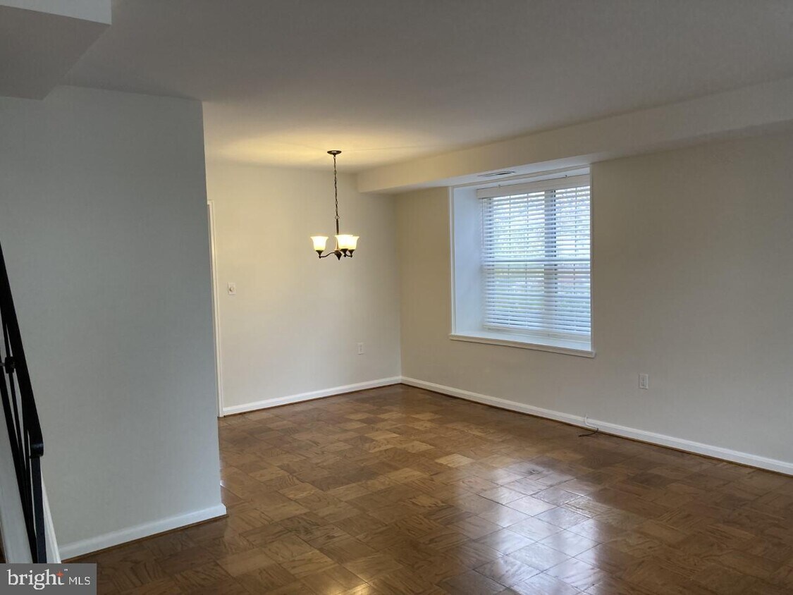 3825 Jay Ave, Alexandria, VA 22302 - Townhome Rentals in Alexandria VA ...