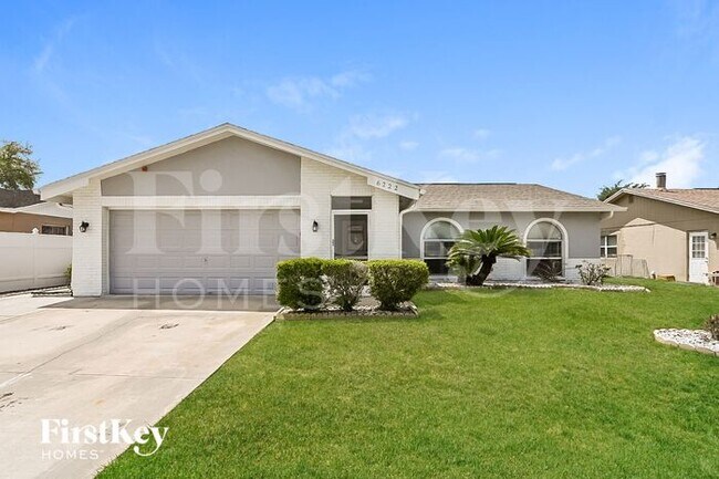 Logan Gate at Carroll Wood Apartments for Rent - Tampa, FL - Updated ...